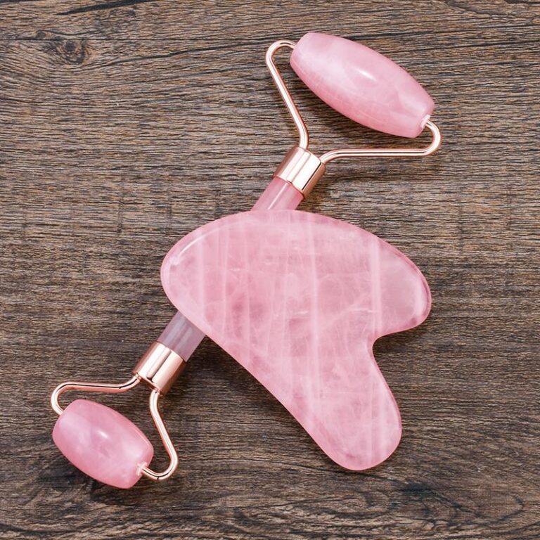 Different Benefits of Jade Face Roller VS Gua Sha Massage